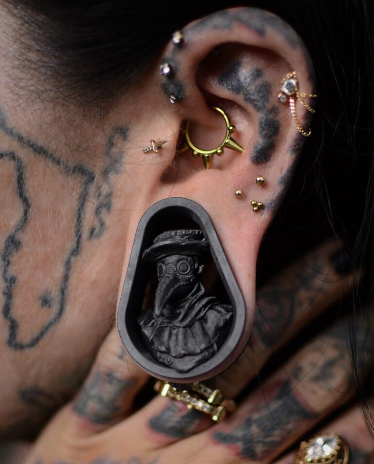 The Ultimate Guide To Ear Stretching: Tips And Techniques – OTunnels